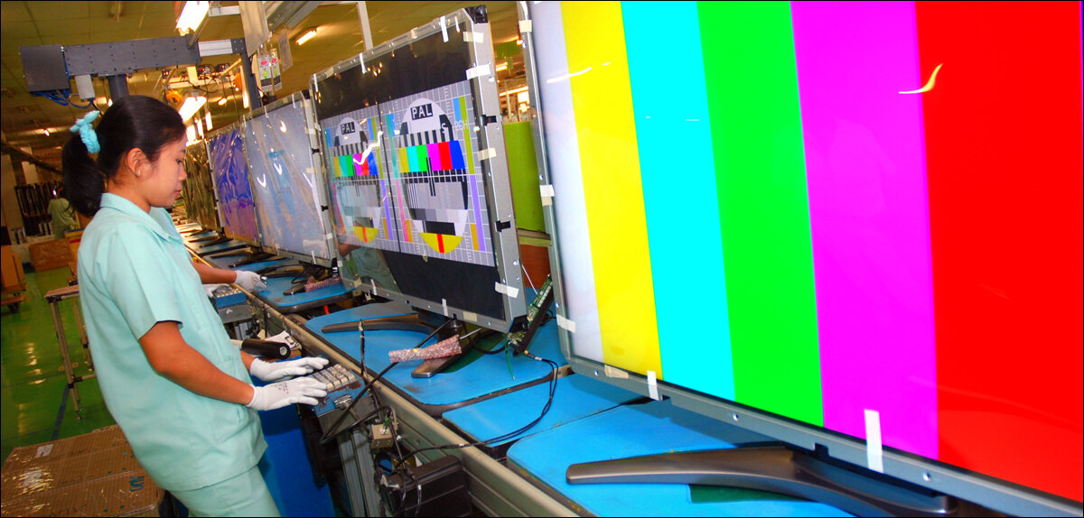 How India plans to become a $300 Billion Electronics Hub by 2026 - Sify