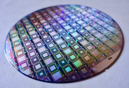Google's Willow Quantum Chip: Separating Reality from Hype - Sify