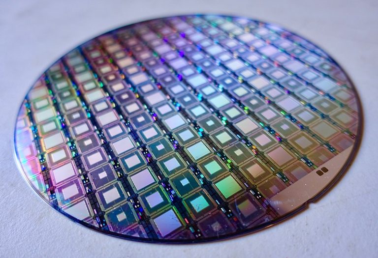 Google's Willow Quantum Chip: Separating Reality from Hype - Sify